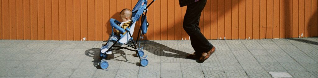 When Can a Baby Sit in a Front-Facing Stroller Safely and Comfortably ...